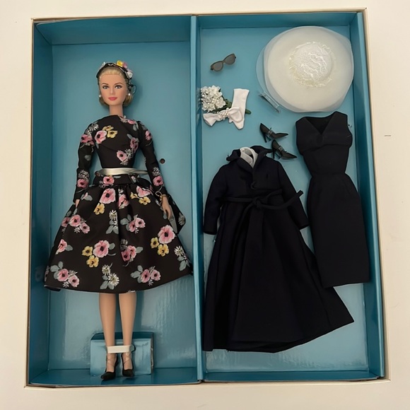 Barbie | Toys | Barbie Grace Kelly The Romance Collection | Poshmark